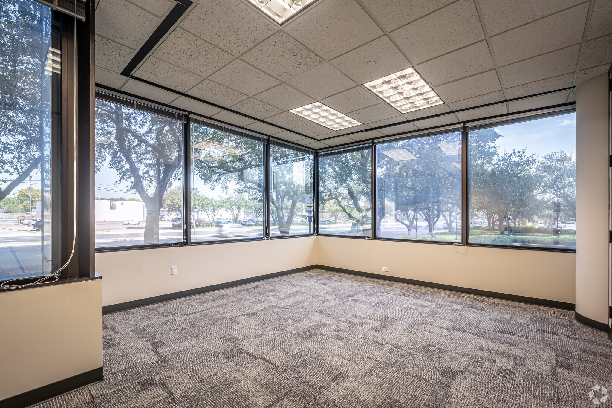 10777 Westheimer Rd, Houston, TX 77042 - One Westchase Center | LoopNet