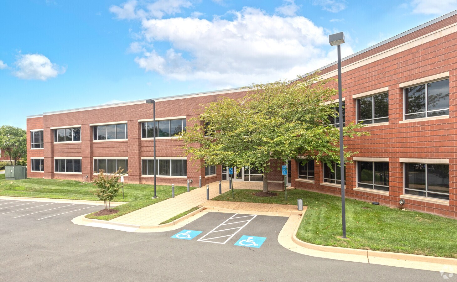4530 Walney Rd, Chantilly, VA 20151 - Glenbrook Bldg | LoopNet