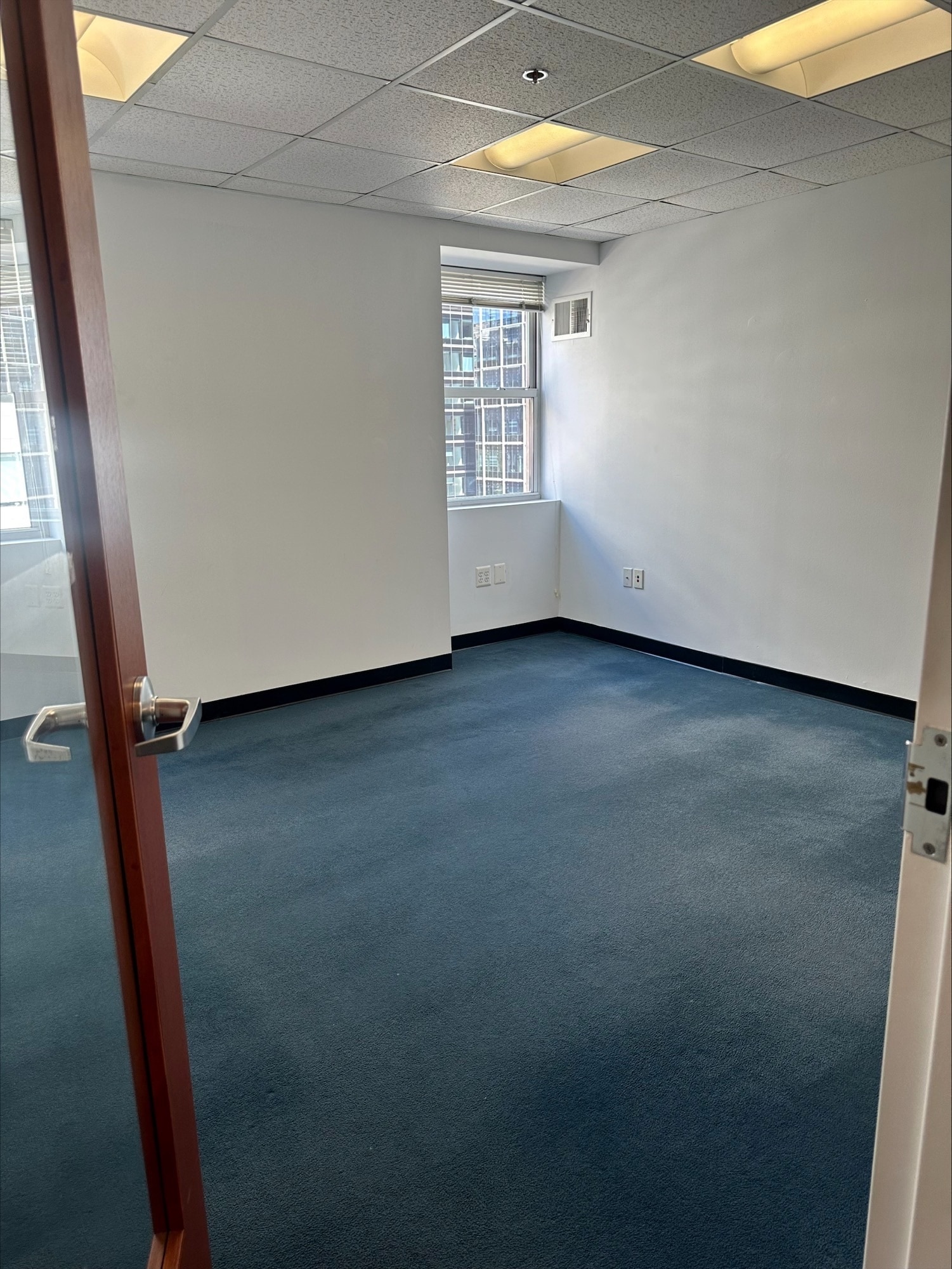 1100 H St NW, Washington, DC 20005 - RB properties Inc | LoopNet