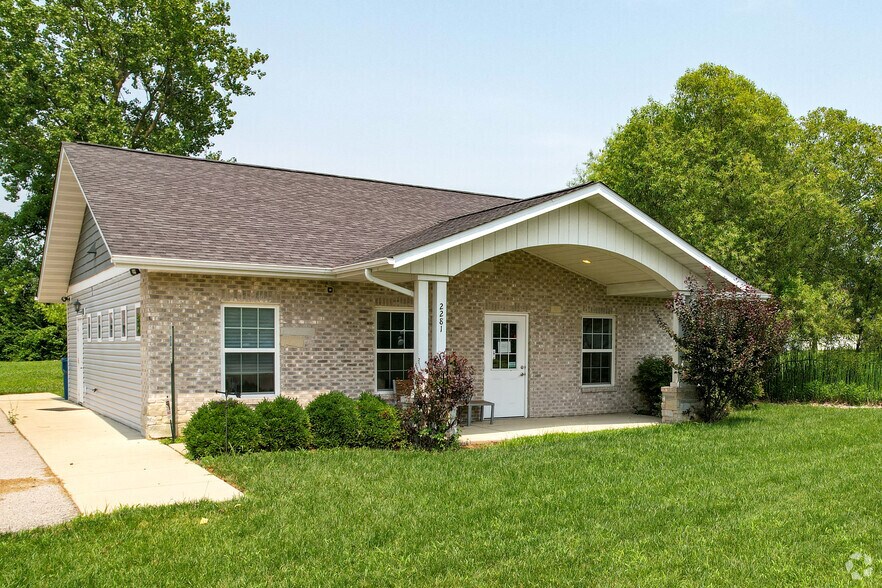 2281 Country Rd, Shiloh, IL 62221 | LoopNet