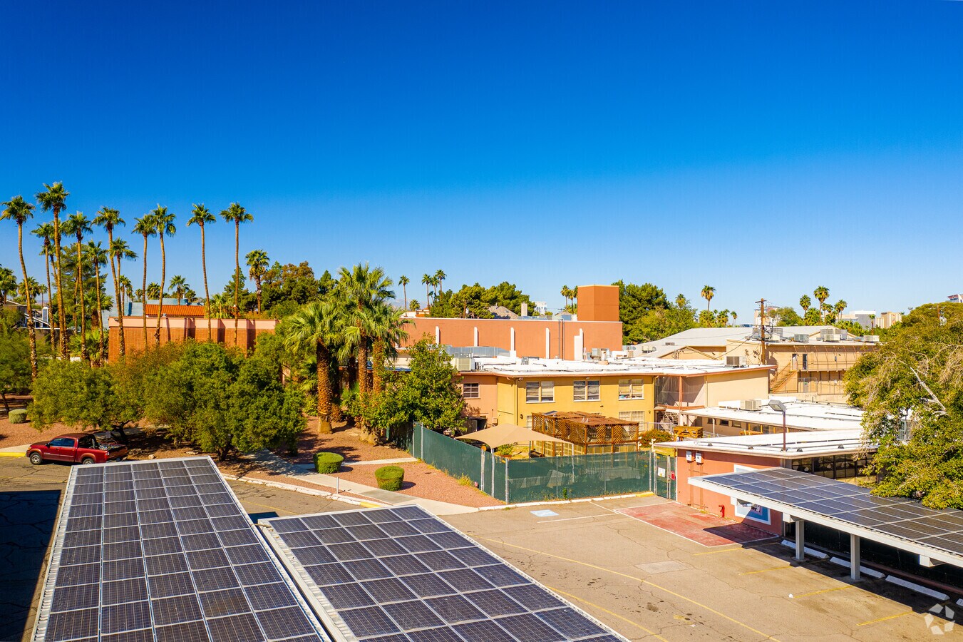 1600 E Oakey Blvd, Las Vegas, NV 89104 | LoopNet