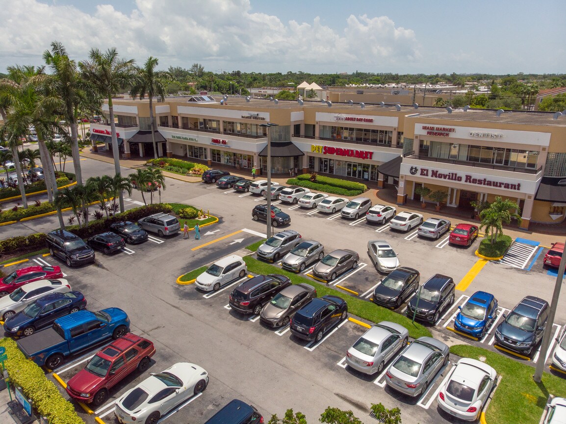 6728 Bird Rd, Miami, FL 33155 - Bird Ludlam Shopping Center | LoopNet