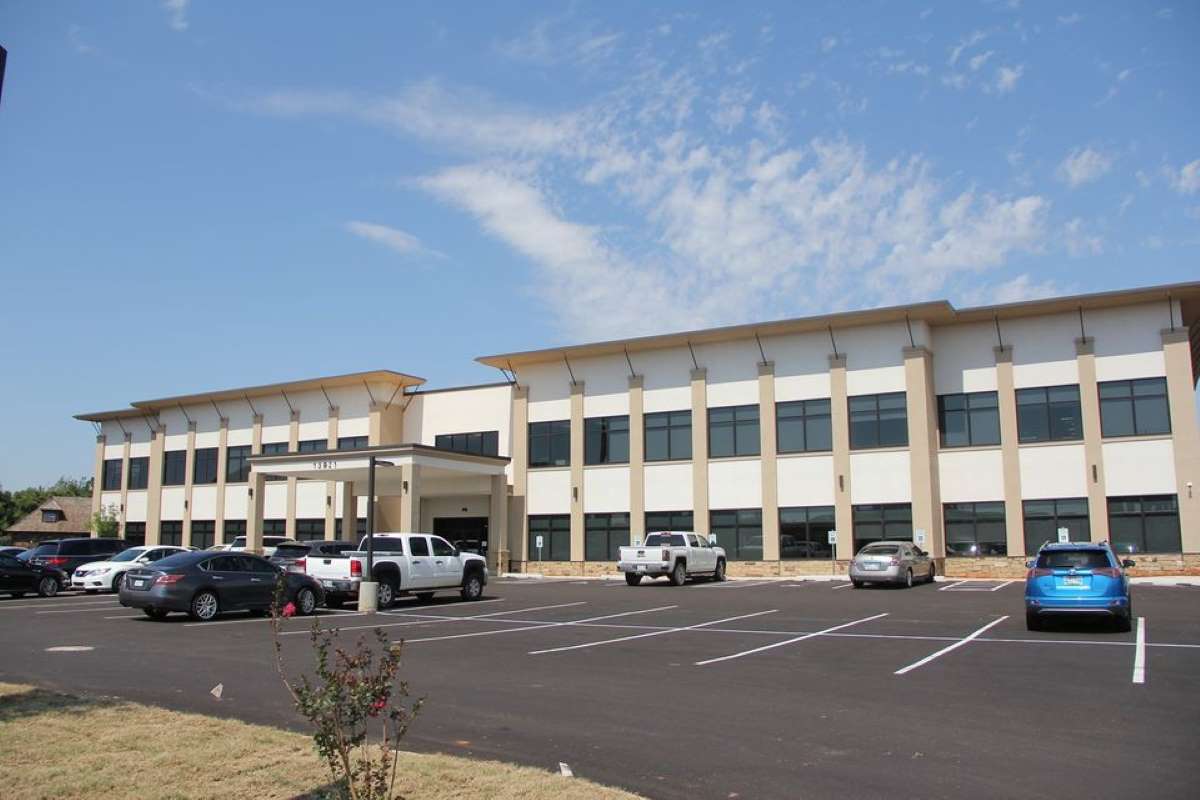 13921 N Meridian Ave, Oklahoma City, OK 73142 | LoopNet