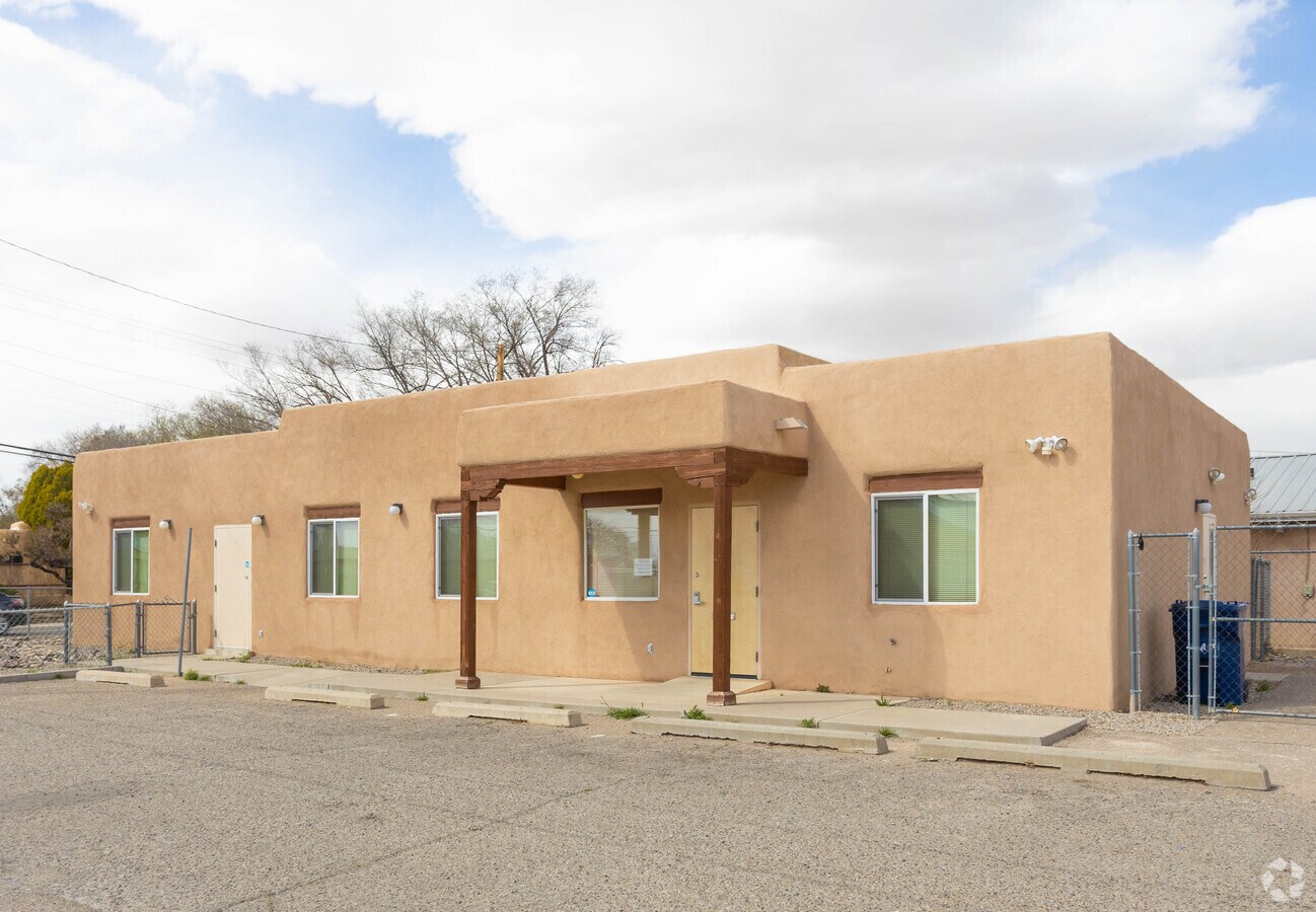 344 Luna St SE, Los Lunas, NM 87031 | LoopNet