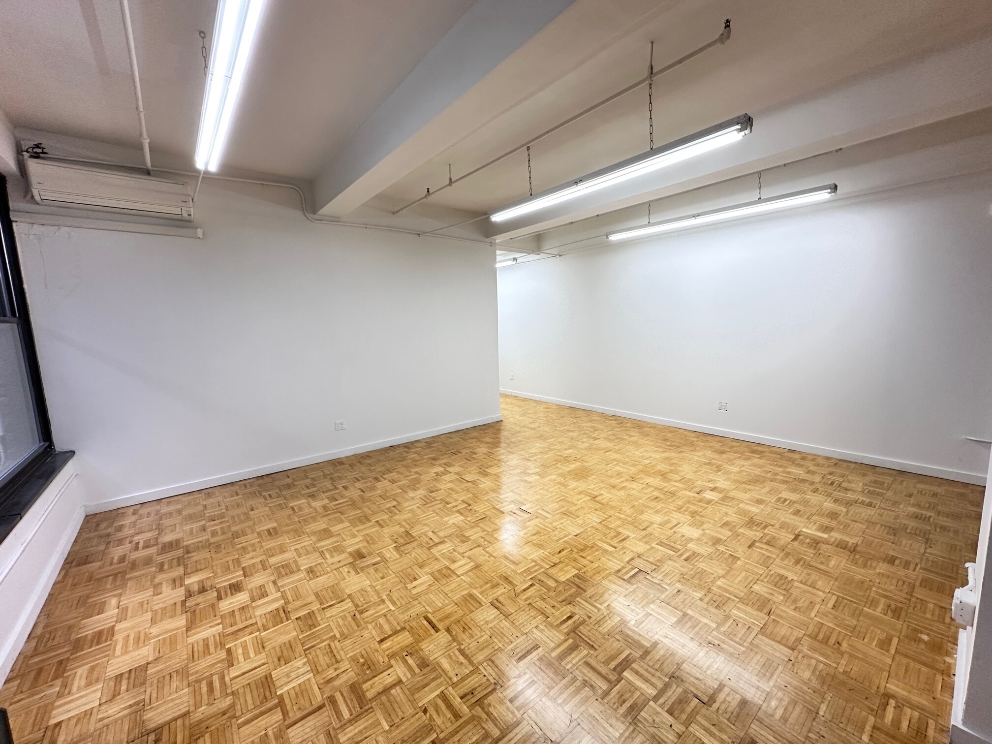 147 W 35th St, New York, NY 10001 - Office for Lease | LoopNet