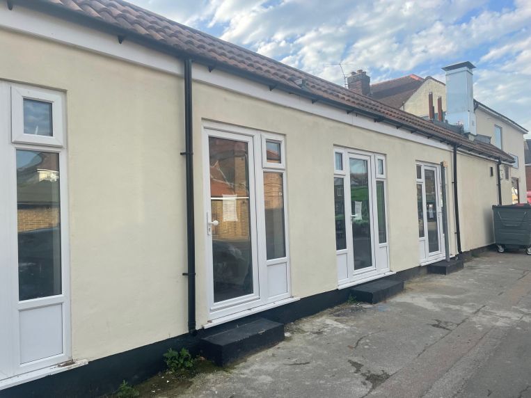 66 Terrace Rd, Walton On Thames, KT12 2SA | LoopNet