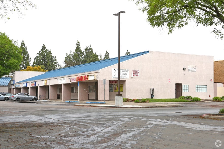 1239 E Hammer Ln Stockton Ca 95210 Loopnet
