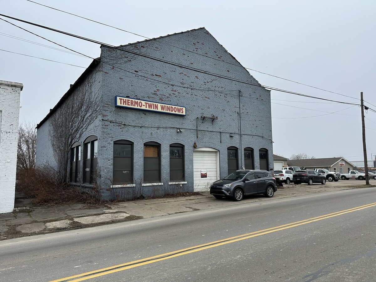 1722 Raspberry st, Erie, PA 16502 - Thermo Twin Warehouse | LoopNet