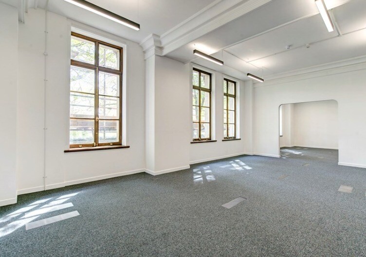 4 Millbank, London, LND SW1P 3JA | LoopNet