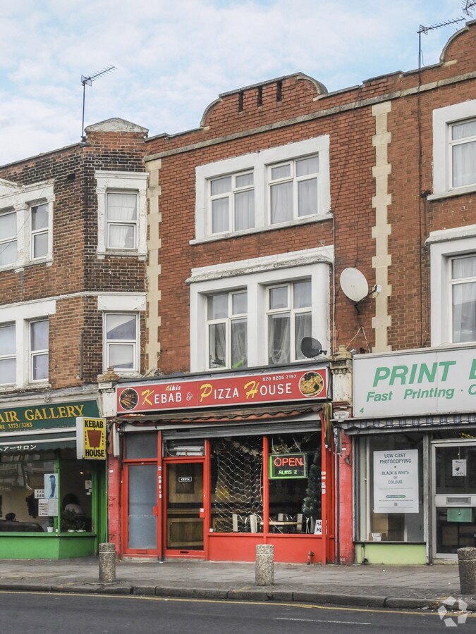 3 Sunnyside Ter, London, NW9 5DL | LoopNet