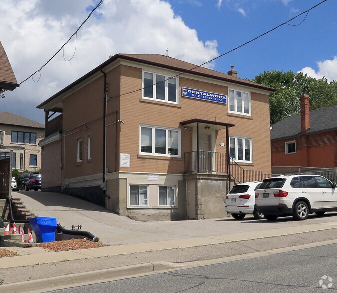 116 Sheppard Ave W, Toronto, ON M2N 1M5 | LoopNet