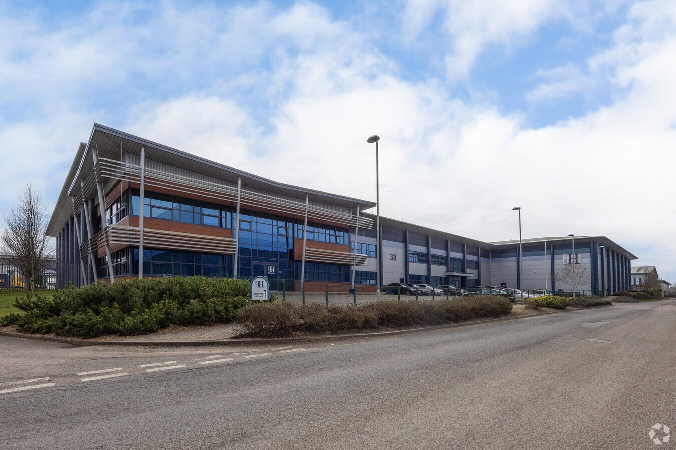 Kenneth Way, Wilstead, MK45 3PD | LoopNet