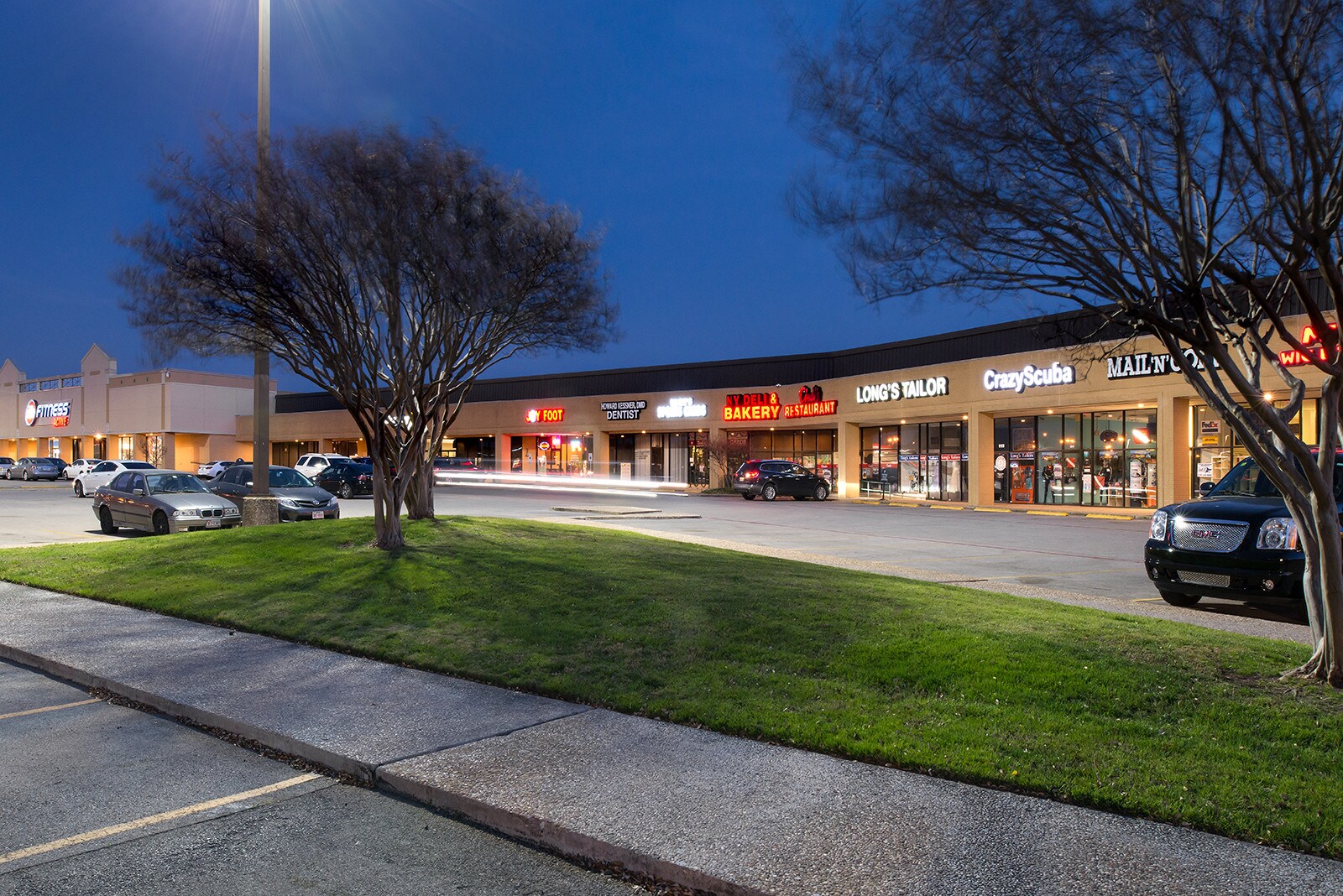 7512-7632 Campbell Rd, Dallas, TX 75248 - Pavillion West | LoopNet