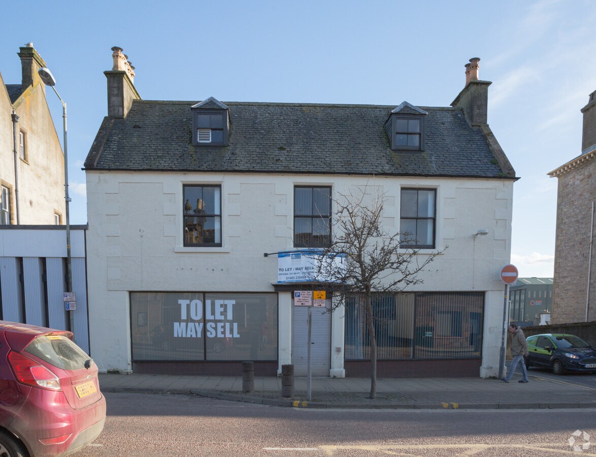 62 High St, Invergordon, HLD IV18 0DH | LoopNet