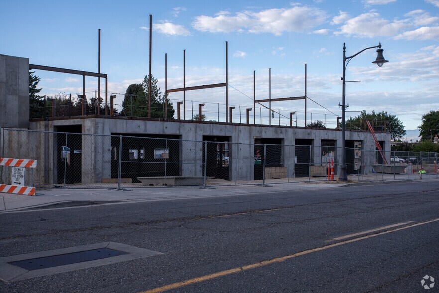 2240 Murray Holladay Rd, Holladay, UT 84117 - Retail for Lease | LoopNet