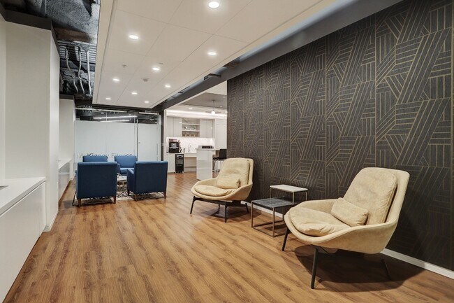 CBRE - Houston Commercial Listings & Brokers | LoopNet