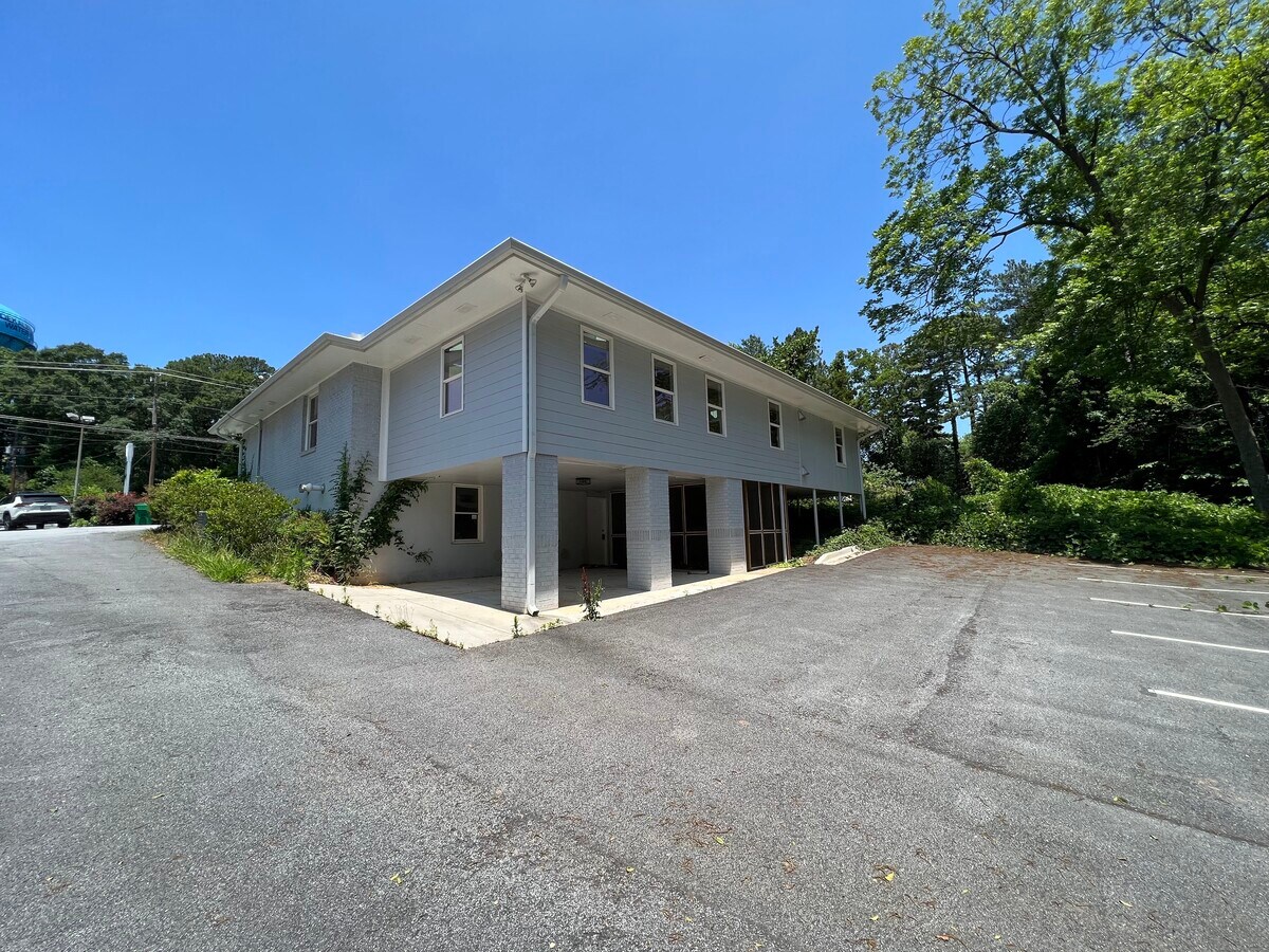 1789 Clairmont Rd, Decatur, GA 30033 | LoopNet