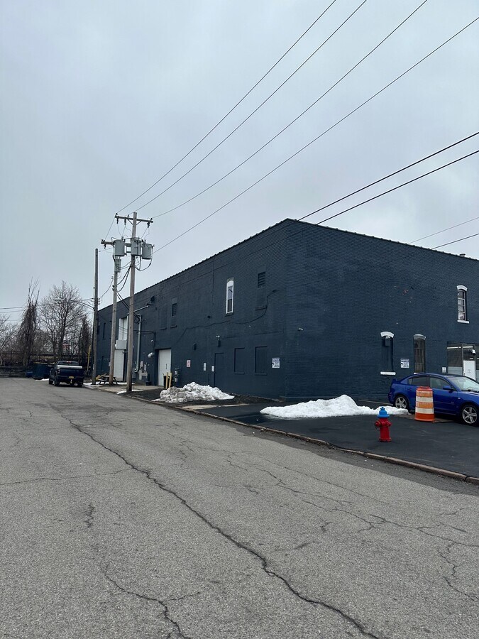 1352 Genesee St, Buffalo, NY 14211 - 1352 Genesee Street | LoopNet