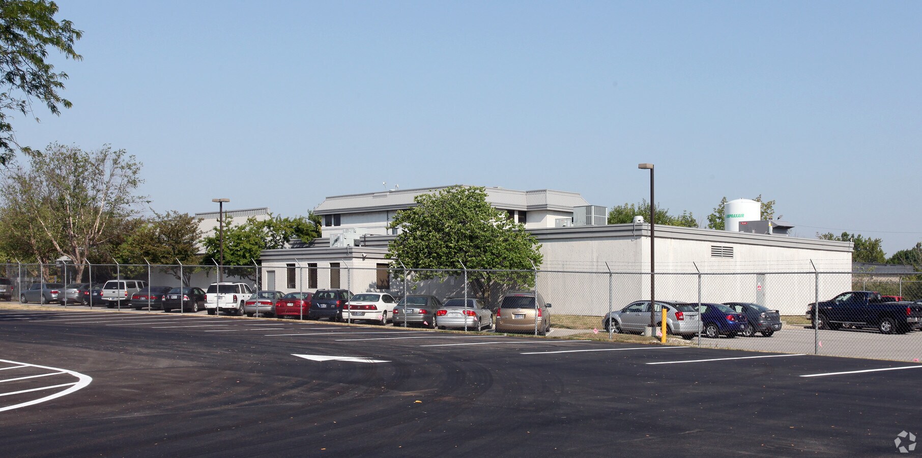 2265 Executive Dr, Indianapolis, IN 46241 | LoopNet