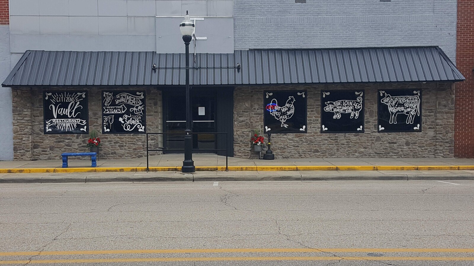 209-211 W Main St, Walnut Ridge, AR 72476 | LoopNet