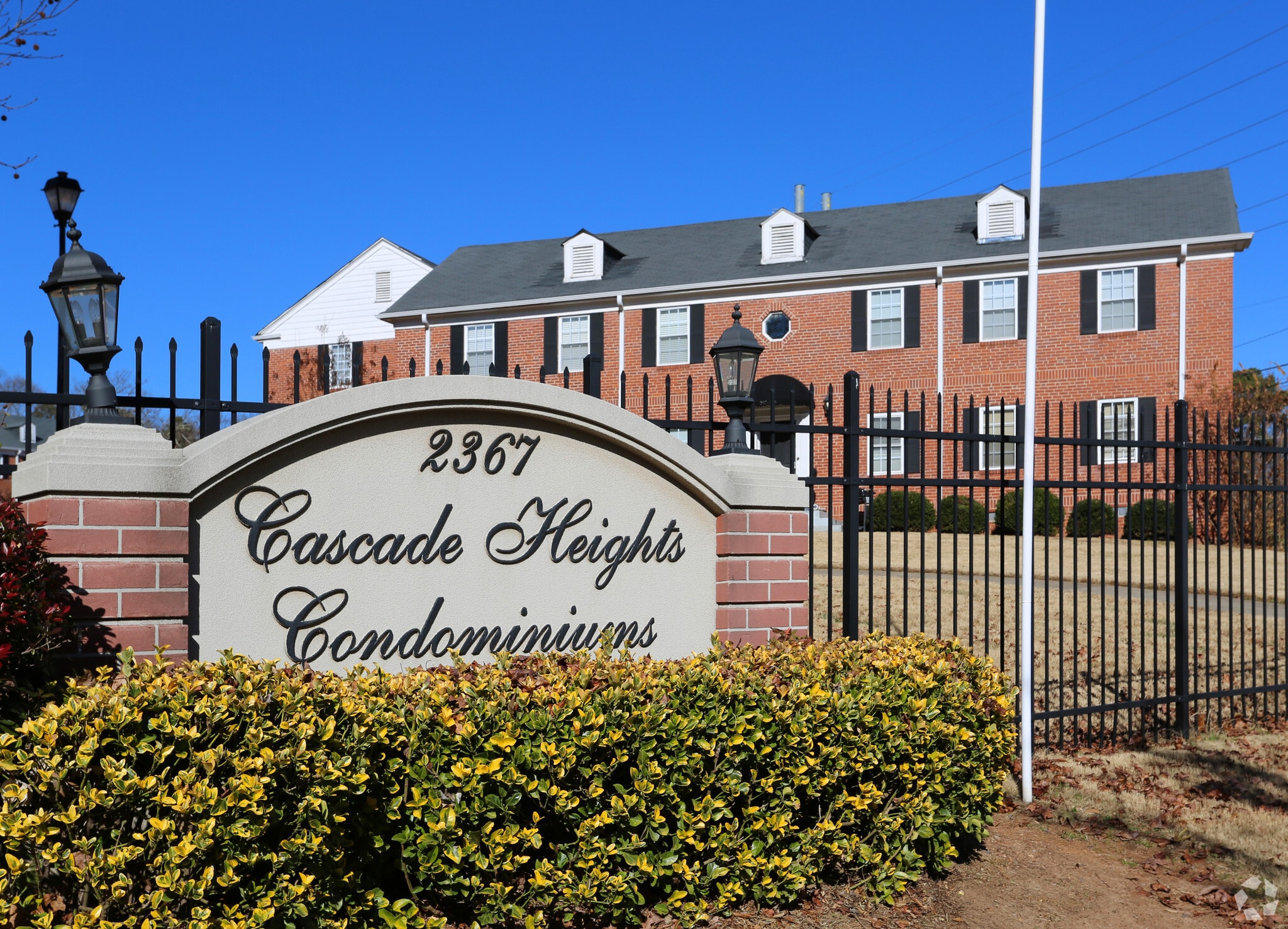 2367 Cascade Rd SW, Atlanta, GA 30311 - Cascade Heights | LoopNet