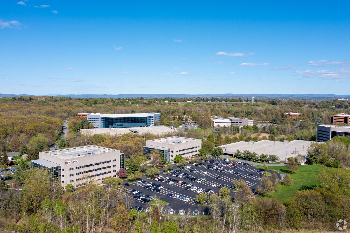 8 Southwoods Blvd, Albany, NY 12211 | LoopNet