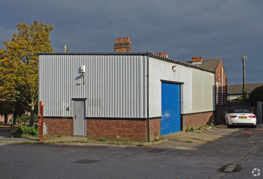 Albert Rd, Luton, LU1 3QF | LoopNet