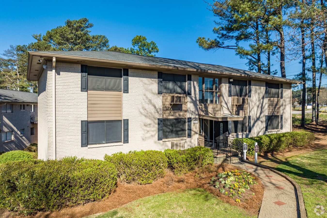 4015 Covington Hwy, Decatur, GA 30032 | LoopNet