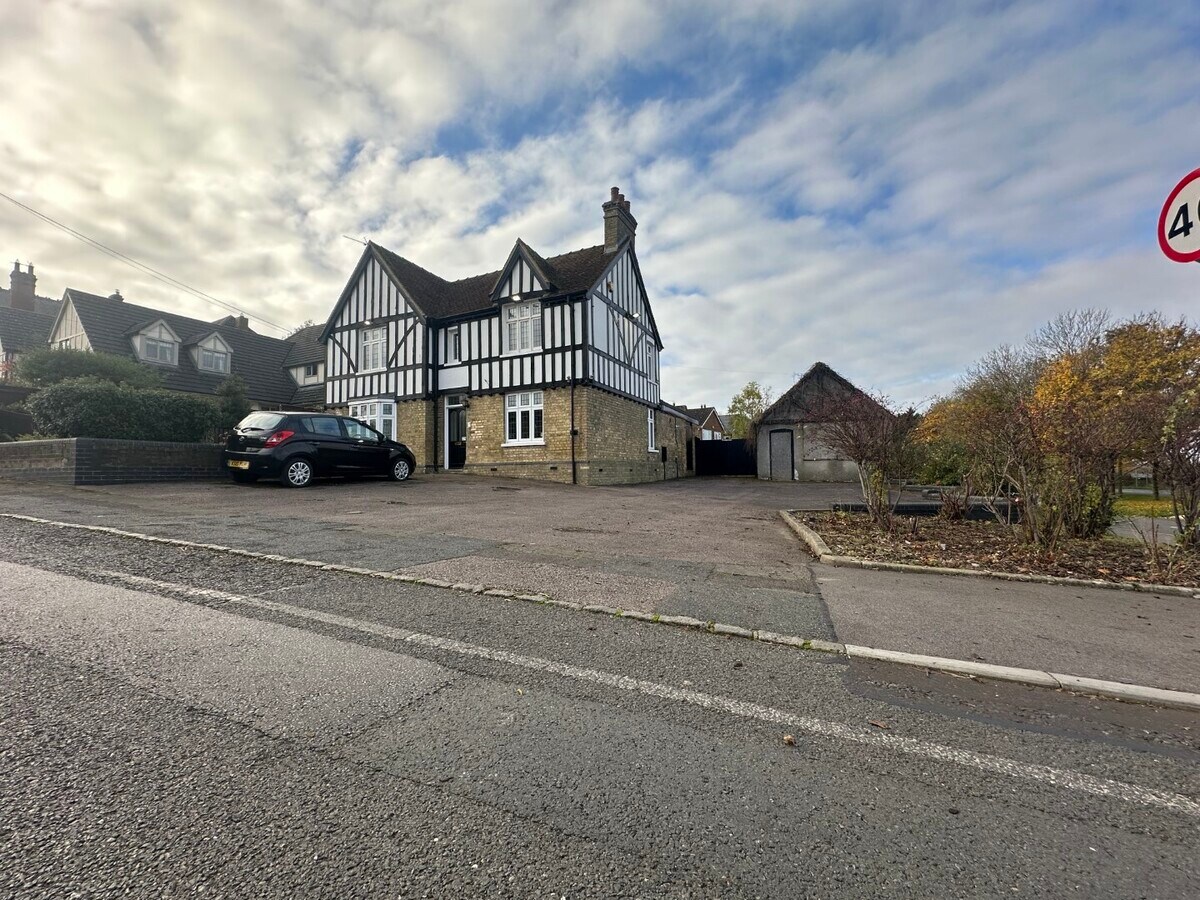 Station Rd, Turvey, MK43 8BH | LoopNet