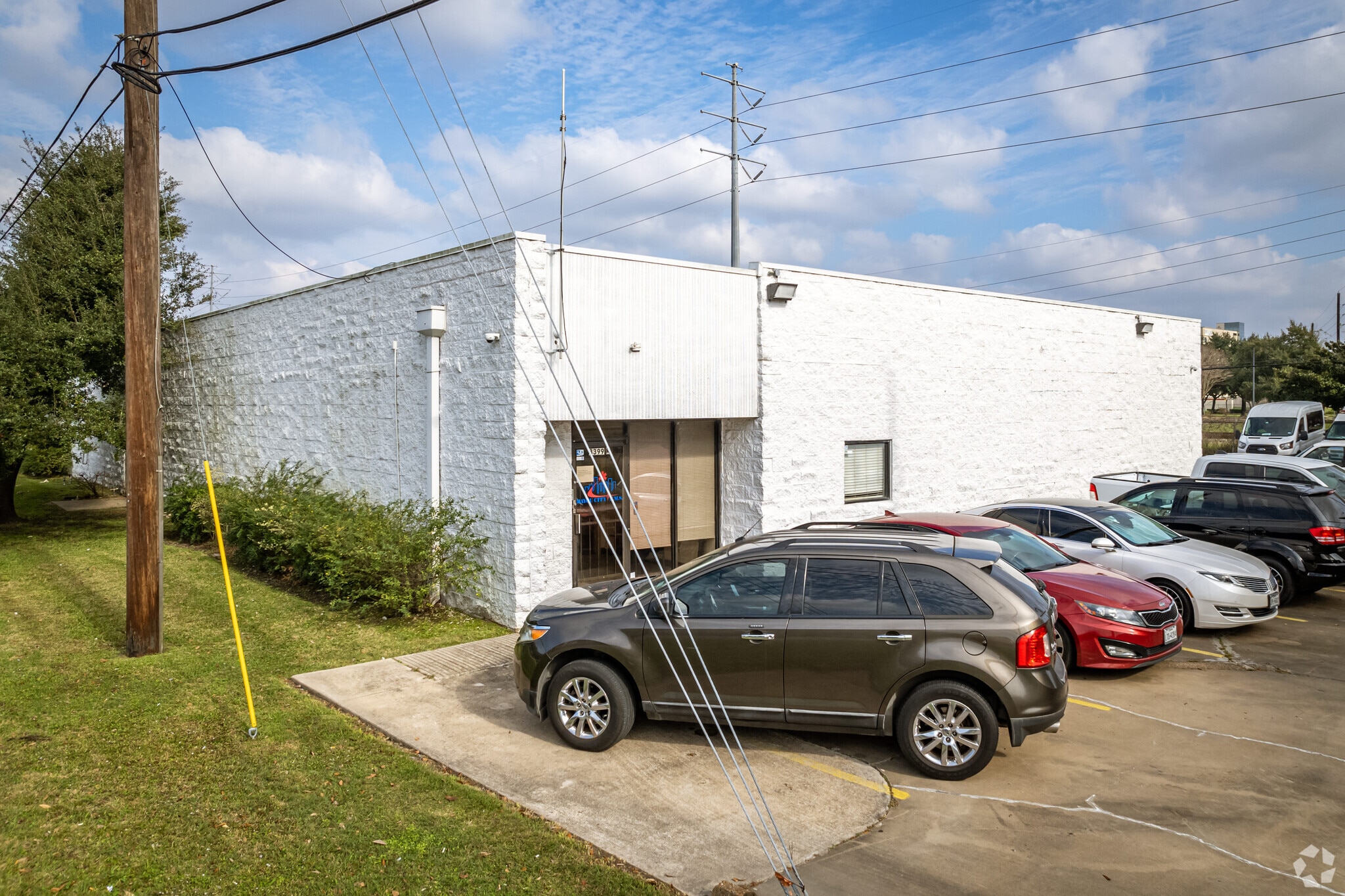 8403 Almeda. Rd, Houston, TX 77054 - Almeda Center | LoopNet
