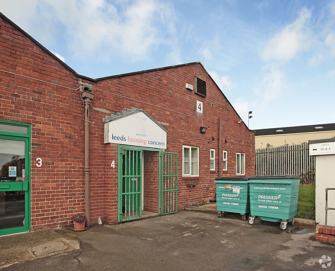 Parkside Ln, Leeds, WYK LS11 5SF | LoopNet