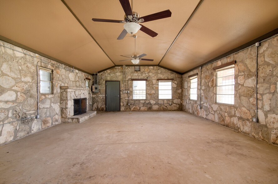 15309 Culebra Rd, San Antonio, TX 78253 | LoopNet