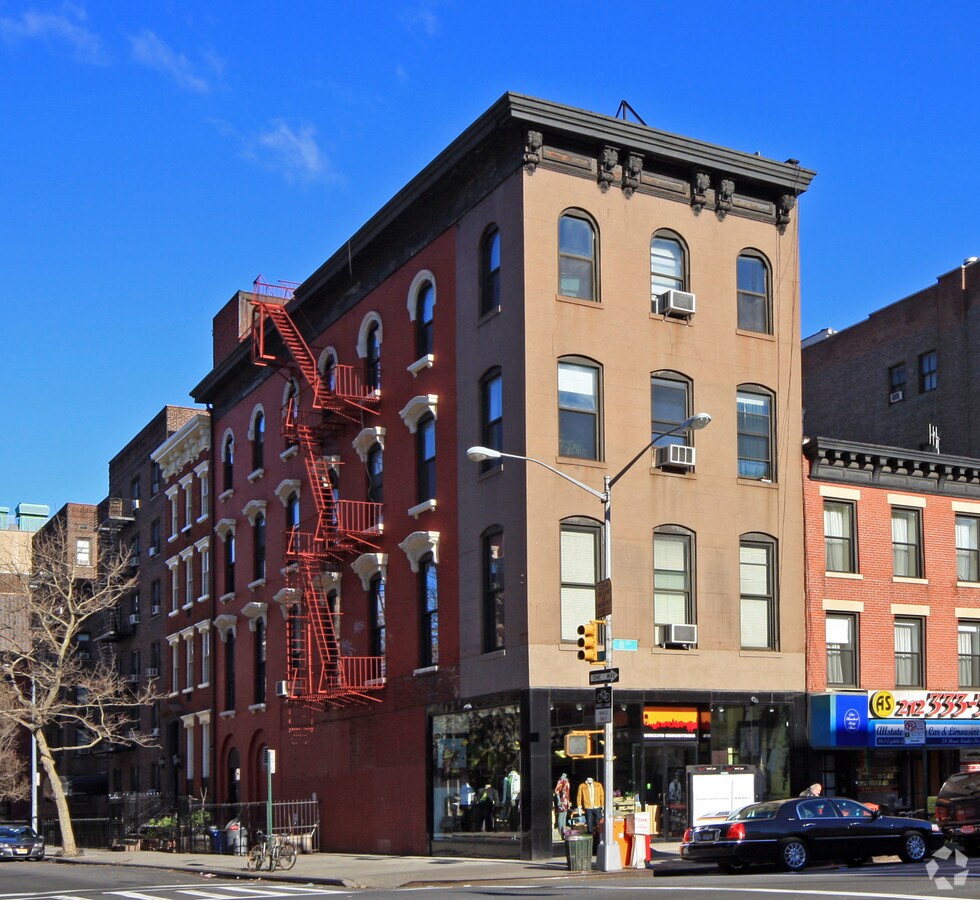 161 Eighth Ave, New York, NY 10011 | LoopNet