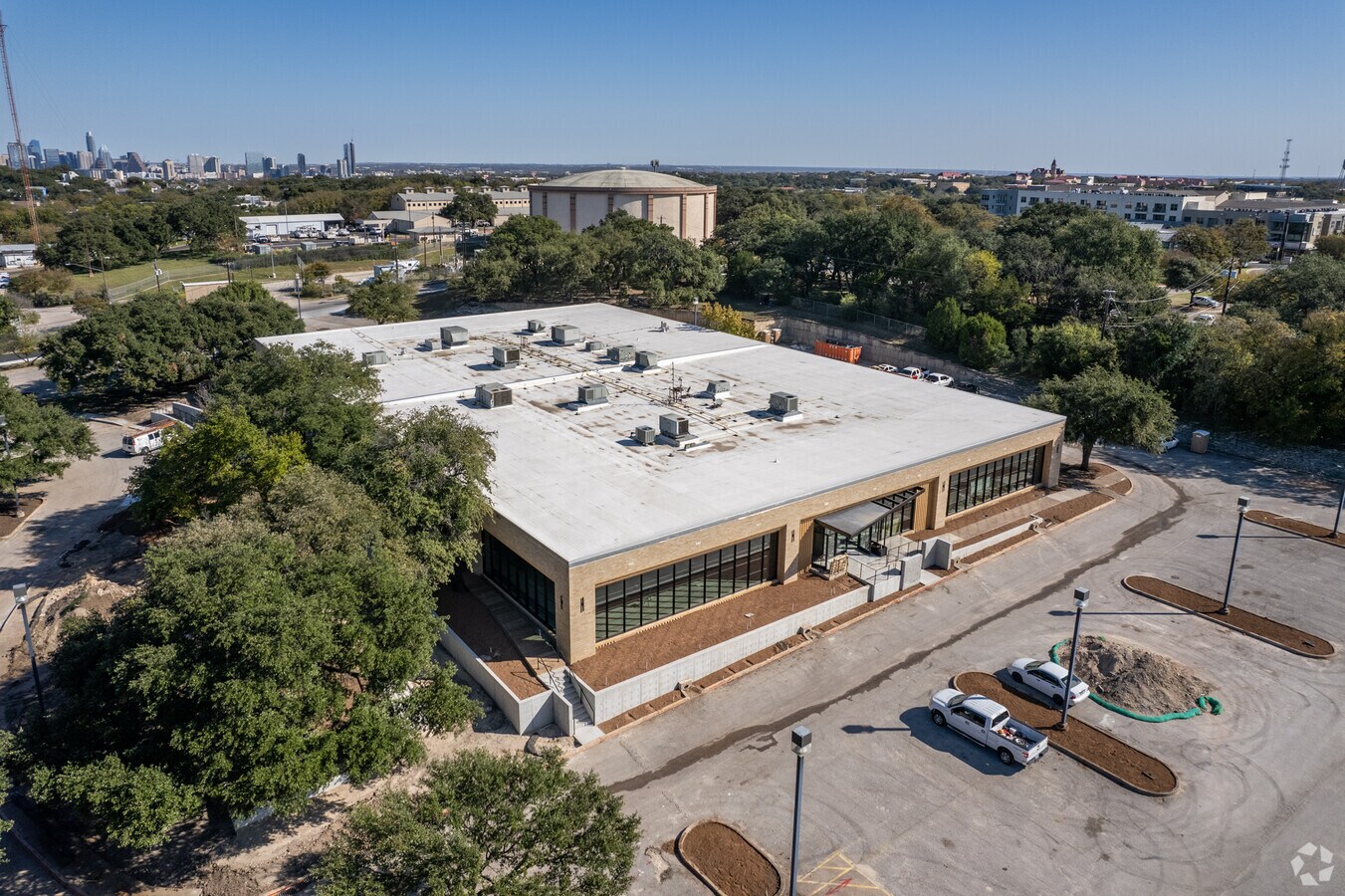 3707 S 2nd St, Austin, TX 78704 | LoopNet