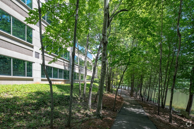 JLL - Atlanta Commercial Listings & Brokers | LoopNet