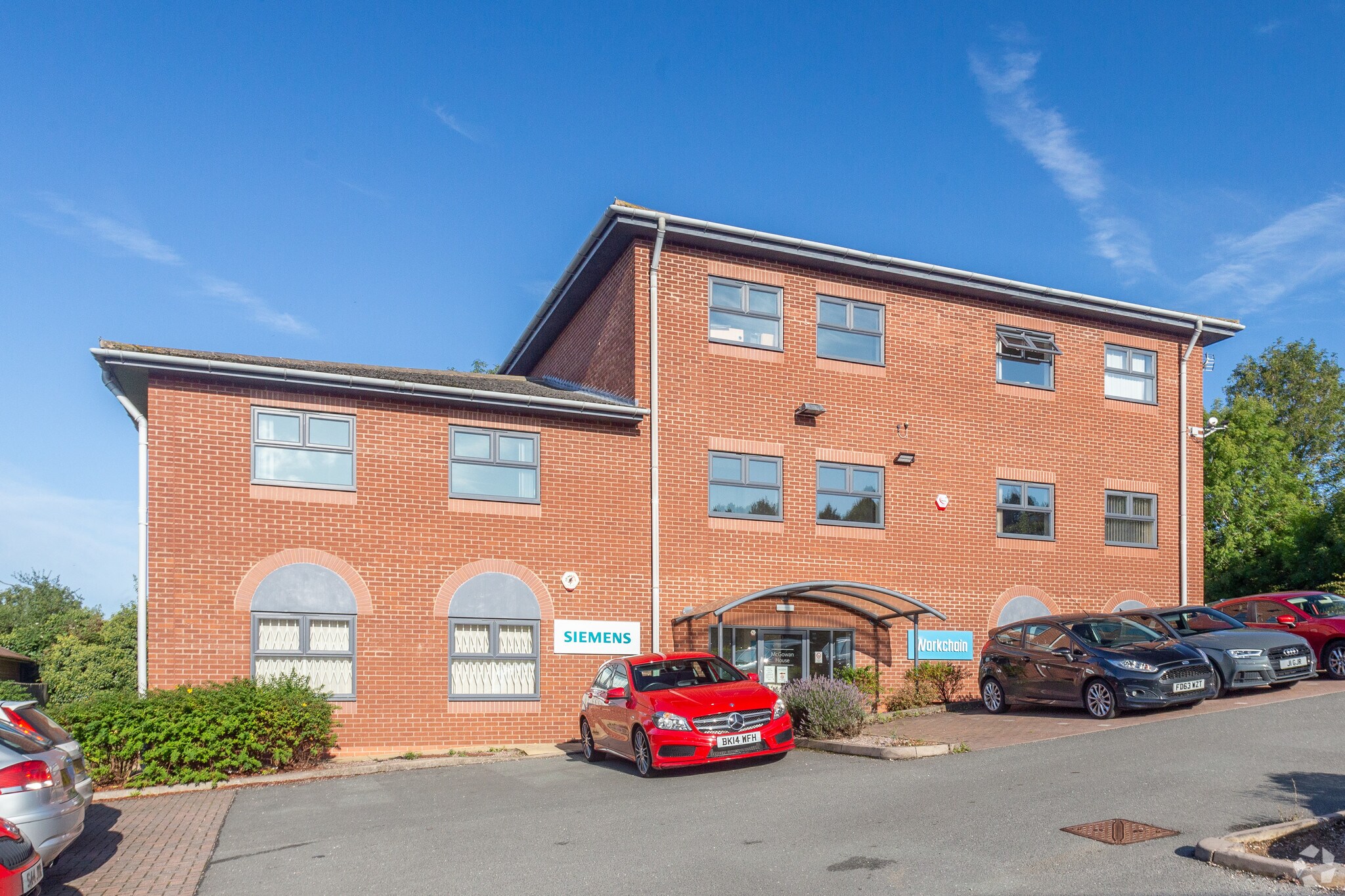 Somers Rd, Rugby, CV22 7DH | LoopNet