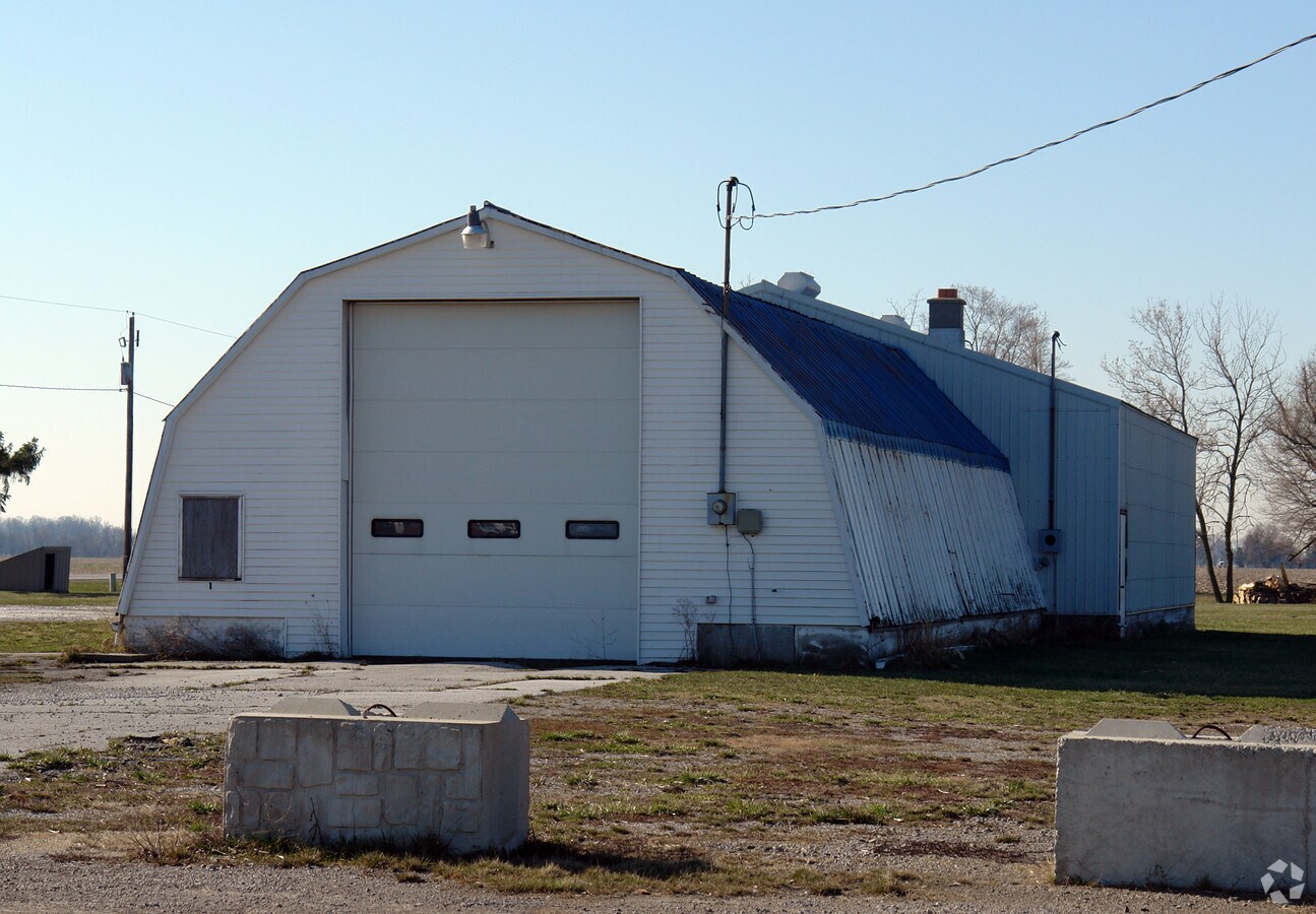 9025 SR 120, Lyons, OH 43533 | LoopNet