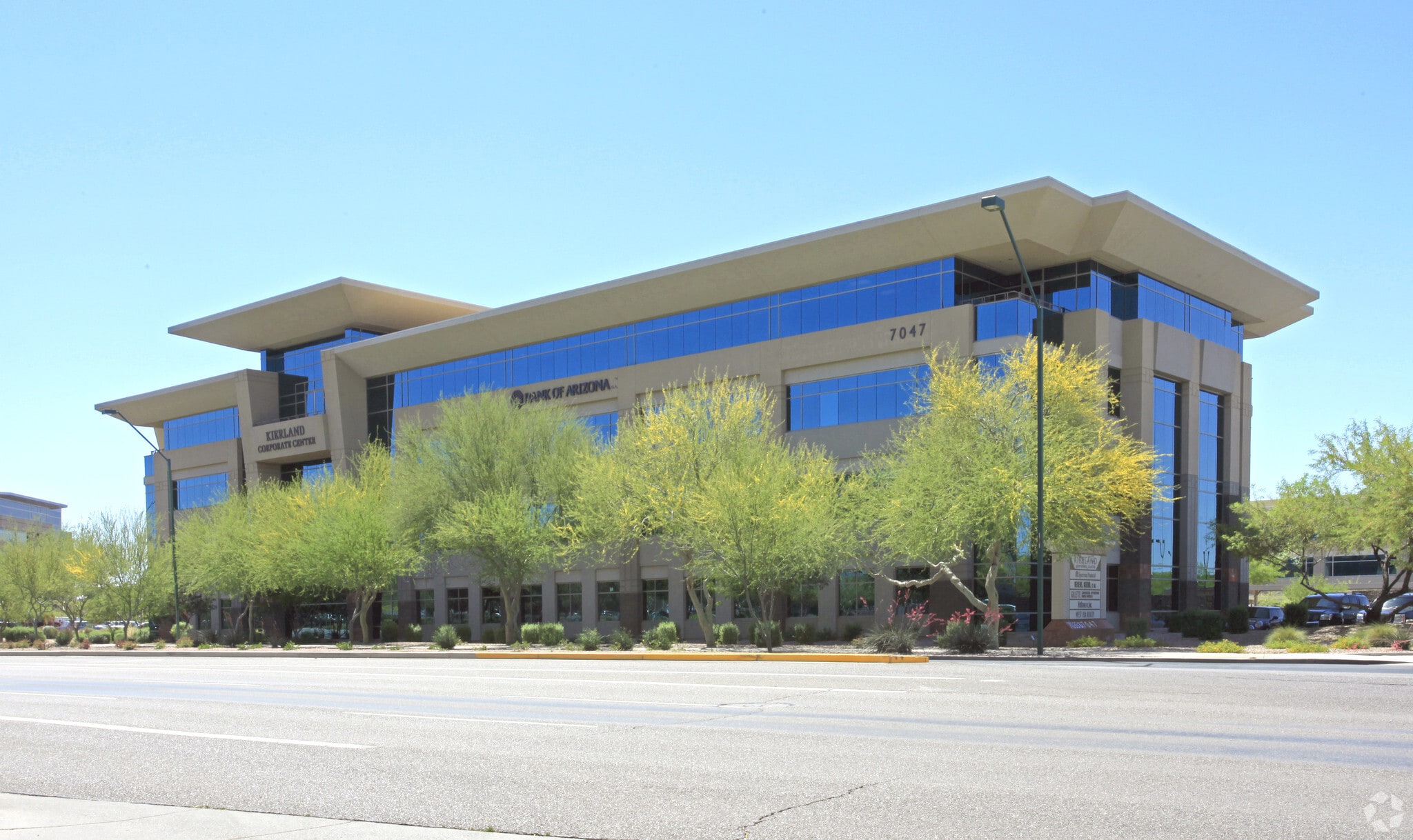 7047 E Greenway Pky, Scottsdale, AZ 85254 - Kierland Corporate Center | LoopNet