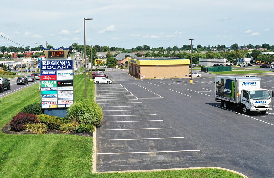 101-165 Rohrerstown Rd, Lancaster, PA 17603 - Regency Square | LoopNet