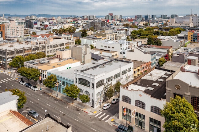 California Commercial Real Estate for Sale | LoopNet