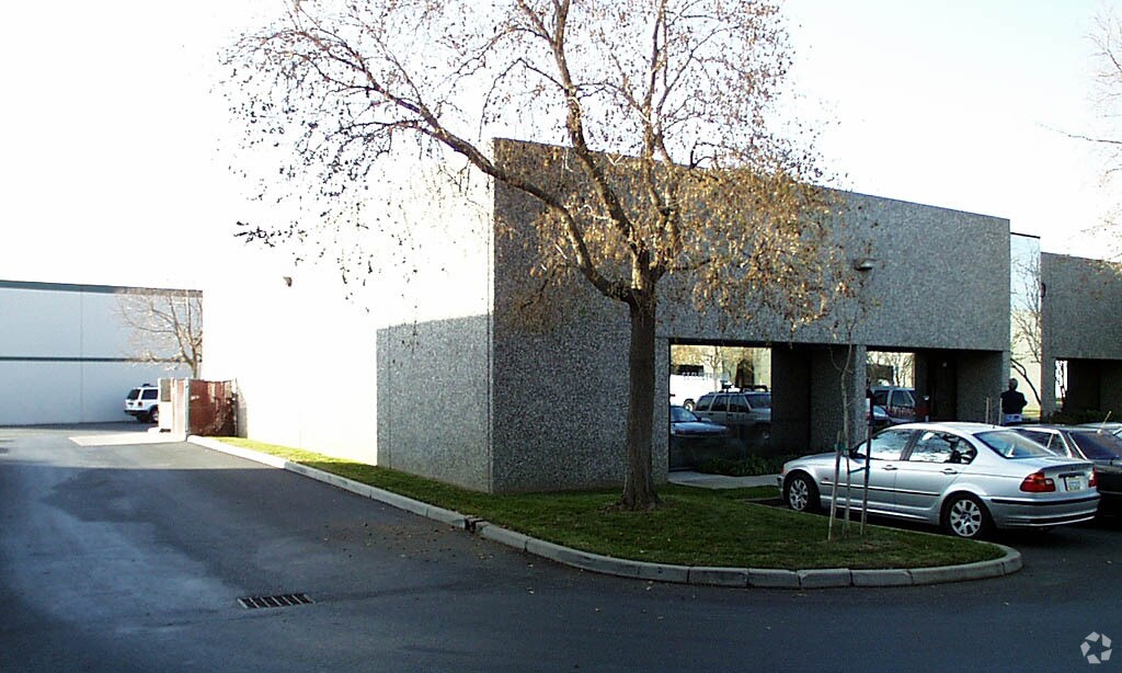 3300 Monier Cir, Rancho Cordova, CA 95742 | LoopNet