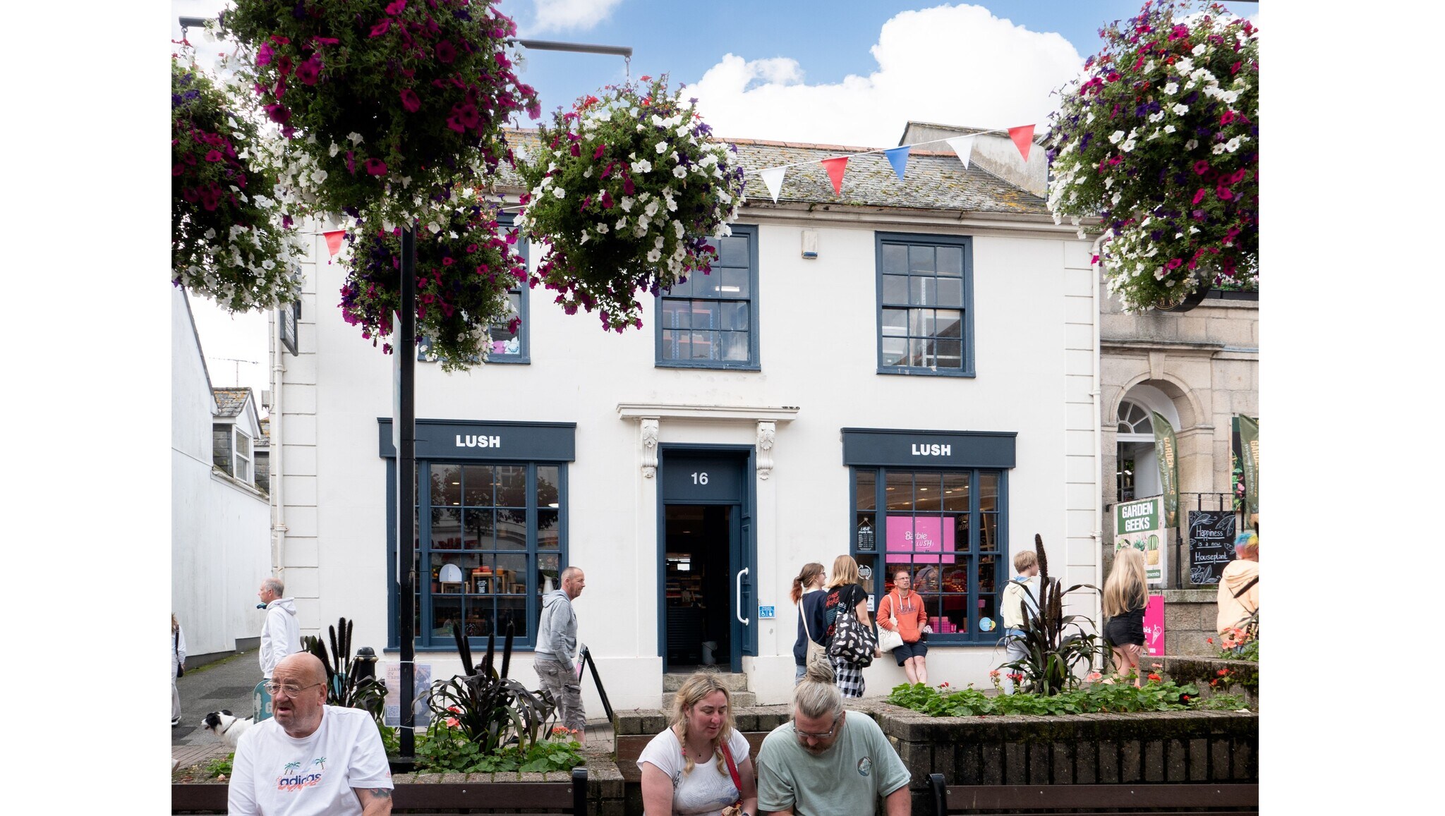 16 Pydar St, Truro, TR1 2AY | LoopNet