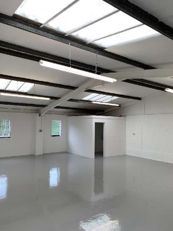 Worcester Rd, Chipping Norton, OX7 5XW - Industrial for Lease | LoopNet