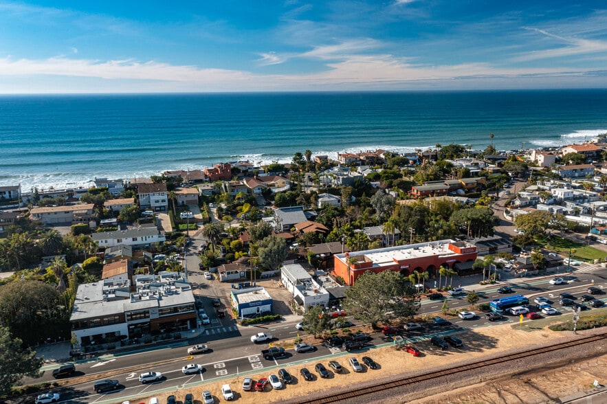 810 N Coast Highway 101, Encinitas, CA 92024 - Retail for Sale | LoopNet 810 N Coast Highway 101, Encinitas, CA 92024 - Retail for Sale | LoopNet