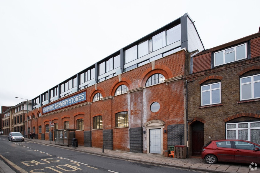 18 Petersham Rd, Richmond, TW10 6UW - Richmond Brewery Stores | LoopNet