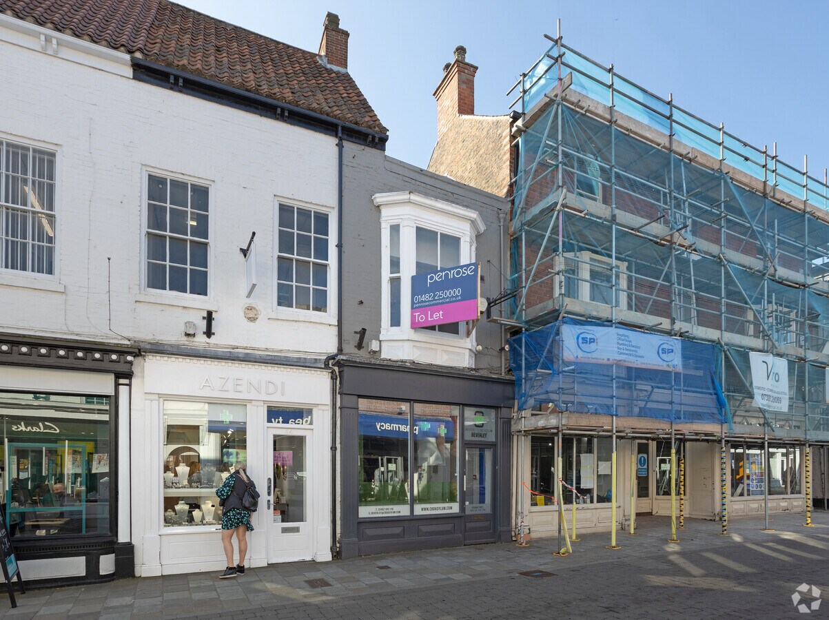 42 Toll Gavel, Beverley, HU17 9AR | LoopNet