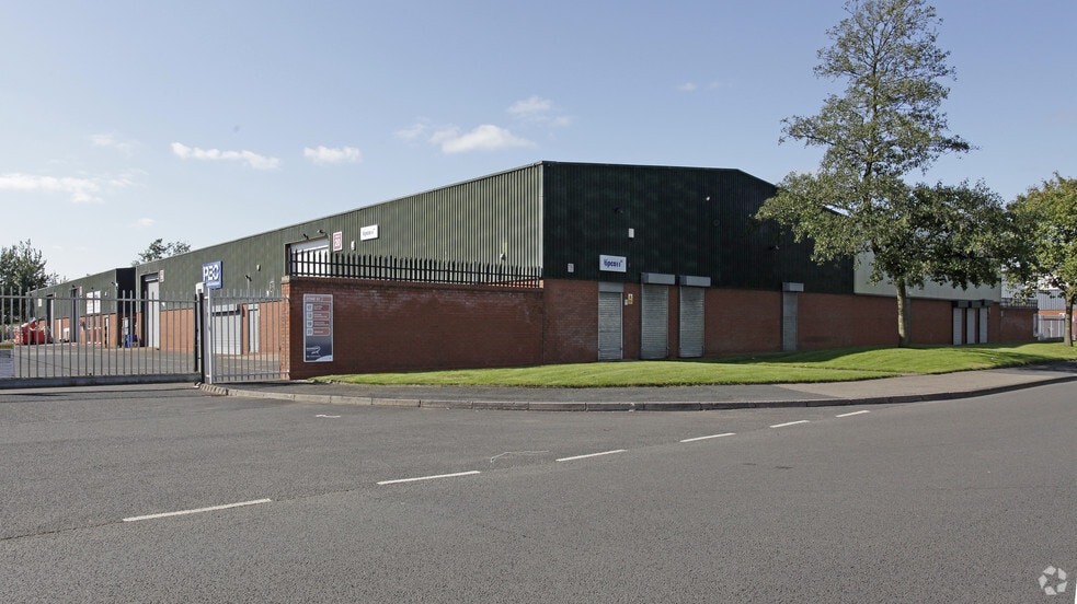 Maybrook Rd, Walsall, WS8 7DG | LoopNet