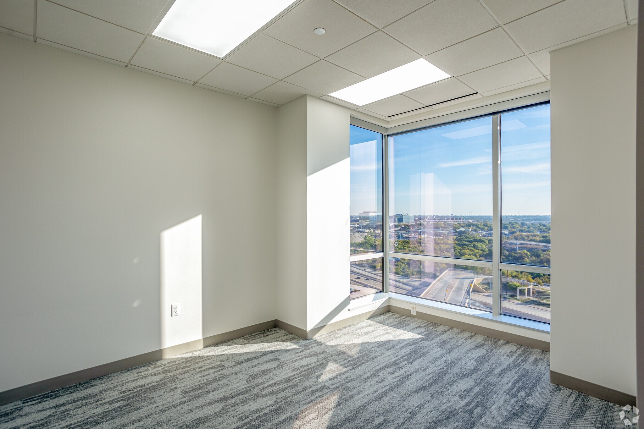 12400 Coit Rd, Dallas, TX 75251 - Churchill Tower - New Spec Suites ...