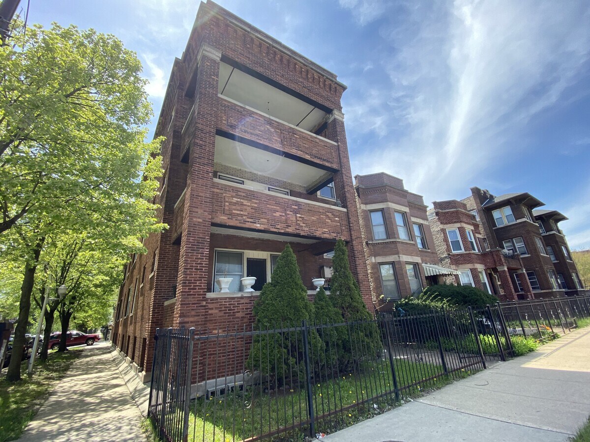 1801 W Garfield Blvd, Chicago, IL 60636 | LoopNet