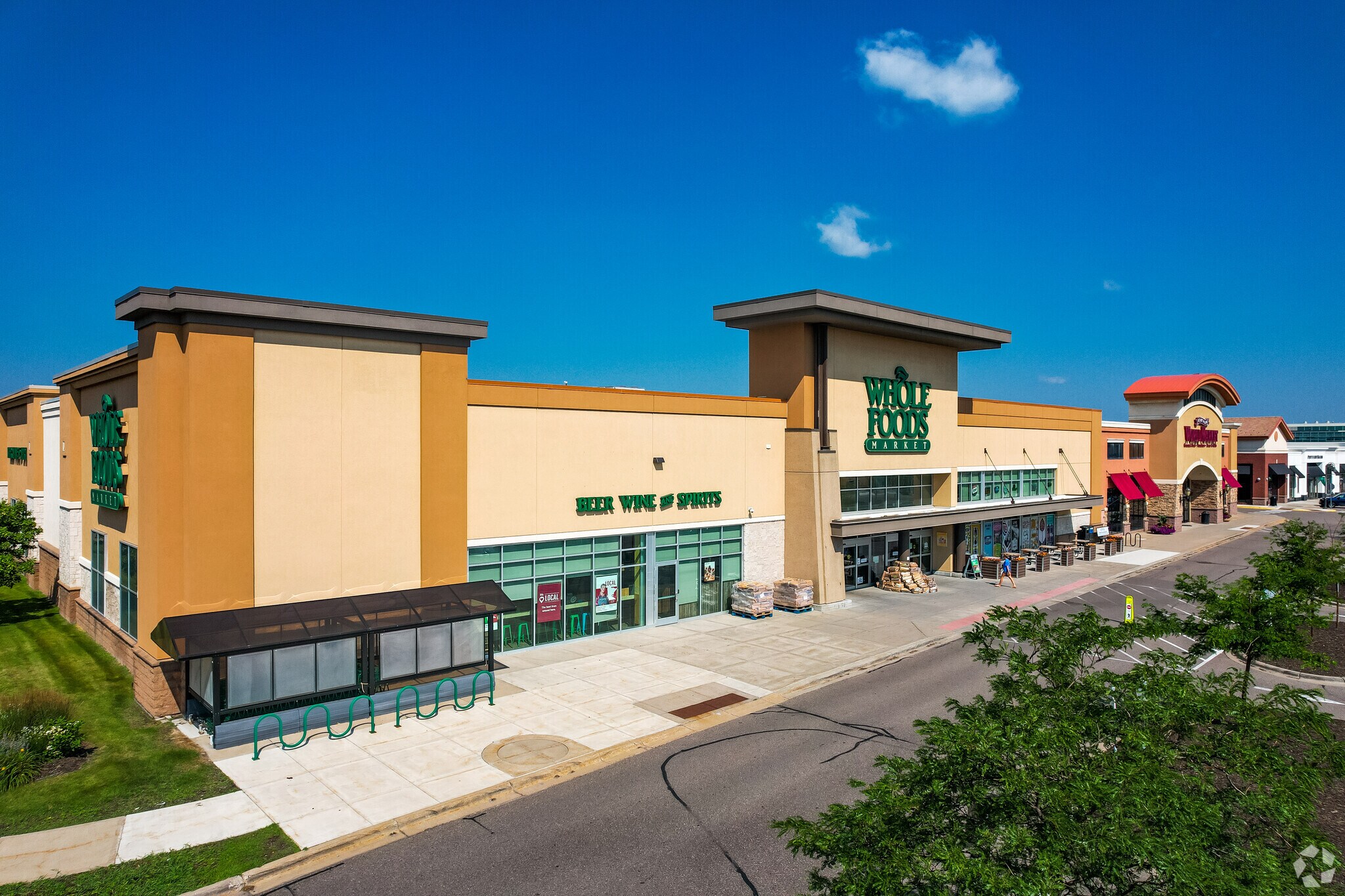 12415-12493 Elm Creek Blvd, Osseo, MN 55369 - The Shoppes at Arbor Lakes | LoopNet